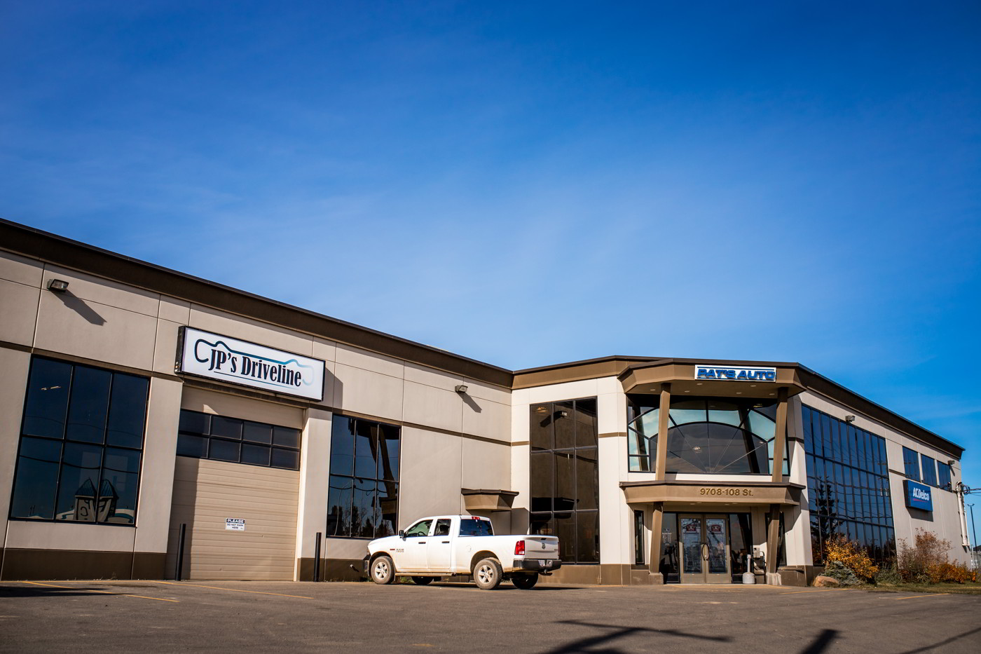 Pat’s Auto Fort St. John - WL Construction